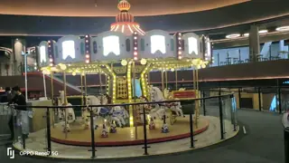16-Seat Luxury Carousel
