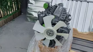Isuzu engine assembly