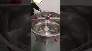 China 60 Frames Stainless Steel Honey Extractor electric radial extraction machine Honey centrifuge for sale