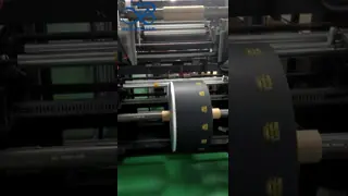 China Custom Printed Frosted Ziplock Bags Resealable Stand Up Zipper Pouch Window Pet for sale