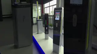 J-DZ101 Barrier Gate Shiny Silver  Showroom Video
