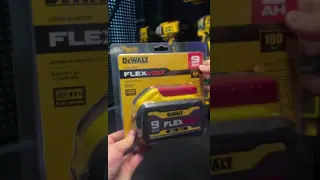DEWALT 20/60V 9.0AH Battery with Plastic shell packaging