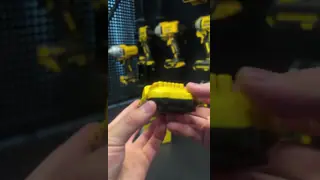 DEWALT 12V Lithium battery DCB127 12 V 2.0 Ah