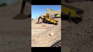 150TPH High Frequency Vibrating Screen Gold Ore Screening Equipment