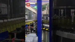 4,000 BPH capacity hot melt adhesive labeling machine for 900 ml tea beverage production line