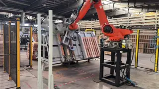 ZH AI-Flex™ Proprietary Pallet Manufacturing Platform