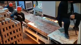Clay brick packing machine for rotary kiln