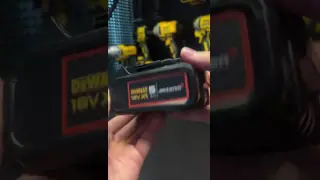 Dewalt Portable DCB184 18V 5Ah Lithium Battery LED Indicator for Power Tool Cord