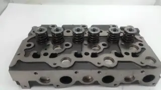 D1703  Cylinder Head