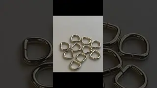 Gold-plated silver jewelry with vacuum coating