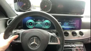 Mercedes Benz car navigation