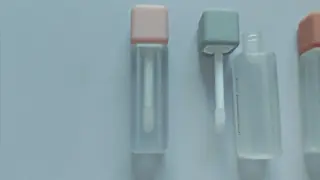 Square lip gloss tube BT3082