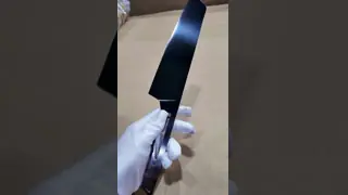Vacuum coating with a black hard layer