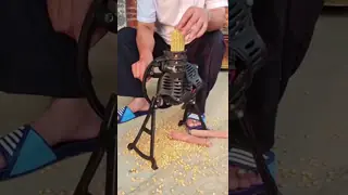 Heavy Duty Corn Sheller Manual Maize Remover