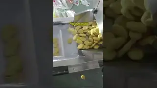 Nuggets Automatic Weighing VFFS Packaging Machine