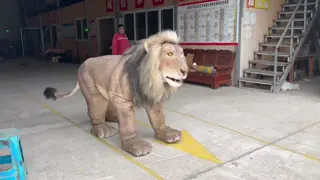 Realistic Animatronic Lion Costume