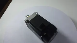 Mitsubishi HF-KE23JW1-S100 Servo Motor 200W | HF-KE Series | MR-E Amplifier Compatible Showcase