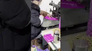 Machine folding surface
