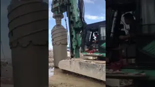 Rotary drilling rig
