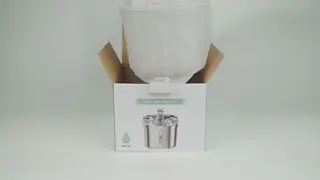 Automatic Pet Water Dispenser BPA-Free Stainless Steel Cat Water Fountain Wholesale Showcase