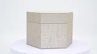 Luxury Perfume Box Wood Protect Display