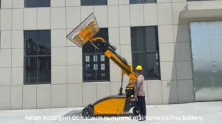 Electric glass lift robot