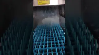 Spray-type commercial dishwasher