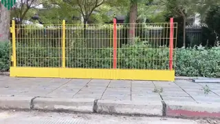 Yellow edge protection barrier for Building