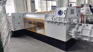 Clay brick making machine vacuum extruder