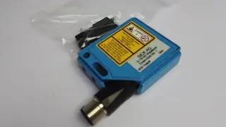 SICK WL12L-2B530 Photoelectric Retro-Reflective Sensor Product demonstration video
