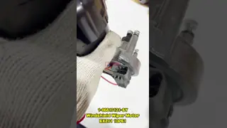 1-86810121-0 Front Windshield Wiper Motor Assembly Suitable for ISUZU CXZ81 1868101210