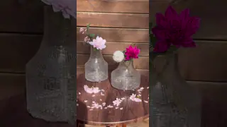Textured Glass Flower Vase with Unique Funnel Shape, Modern Decorative Vase for Home Living Room Tab