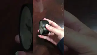 Vacuum pressure gauges.