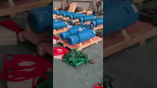Export packaging of wire rope hoist in progress