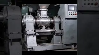 Rubber Strainer Machine acts as the purification gateway in rubber manufacturing