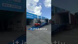 Portable Dock Ramp with Hydraulic System for Warehouse Forklift Loading Efficiency
