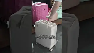 Ultra-lightweight Nylon Suitcase: 1:9 Golden Ratio Large Capacity Travel Luggage with Spinner Wheels