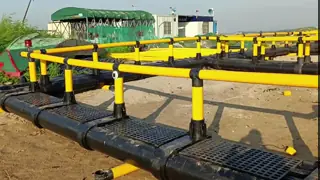 square combine Cage