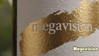 gold foil wine label