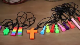 Single-Color Rainbow Silicone Building Block Chewing Stick for Children, BPA-Free Teething Toy, Fact