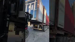 Lingyi International | Heavy Cargo Shipping from China to Global Markets