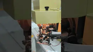 Automatic gluing midsole wrapping machine