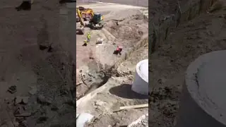 Crawler wire saw for large concrete building cutting