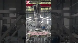 High quality factory price rotary vibrating screen combined vacuum feeding machine