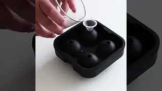 Factory Direct Food-Grade Silicone Ice Cube Tray, Large Size Pressing Ice Grid Mold for Home & Whole