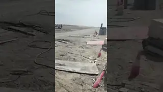 Crawler wire saw for bridge cutting