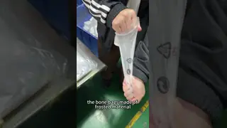 The frosted self-sealing bag can be used for packaging glasses.