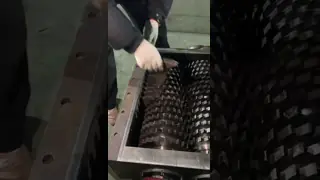 Double Shaft Shredder for Plastic Waste Energy Saving Recycling