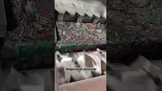 Single-shaft shredder