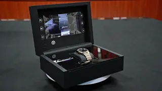 Classic Watch Display Box – Timeless Case for Watch Showcase & Preservation